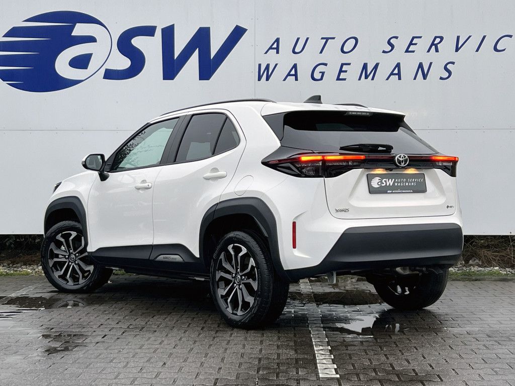 Toyota Yaris Cross 1.5 Hybrid 130 Dynamic | Winter Pack | LED | Camera ...