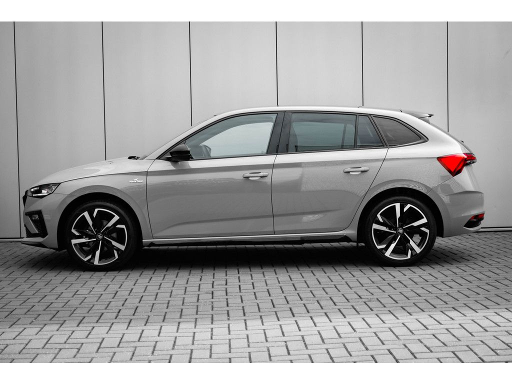 Skoda Scala Monte Carlo | Achteruitrijcamera | Chromen raamlijsten ...