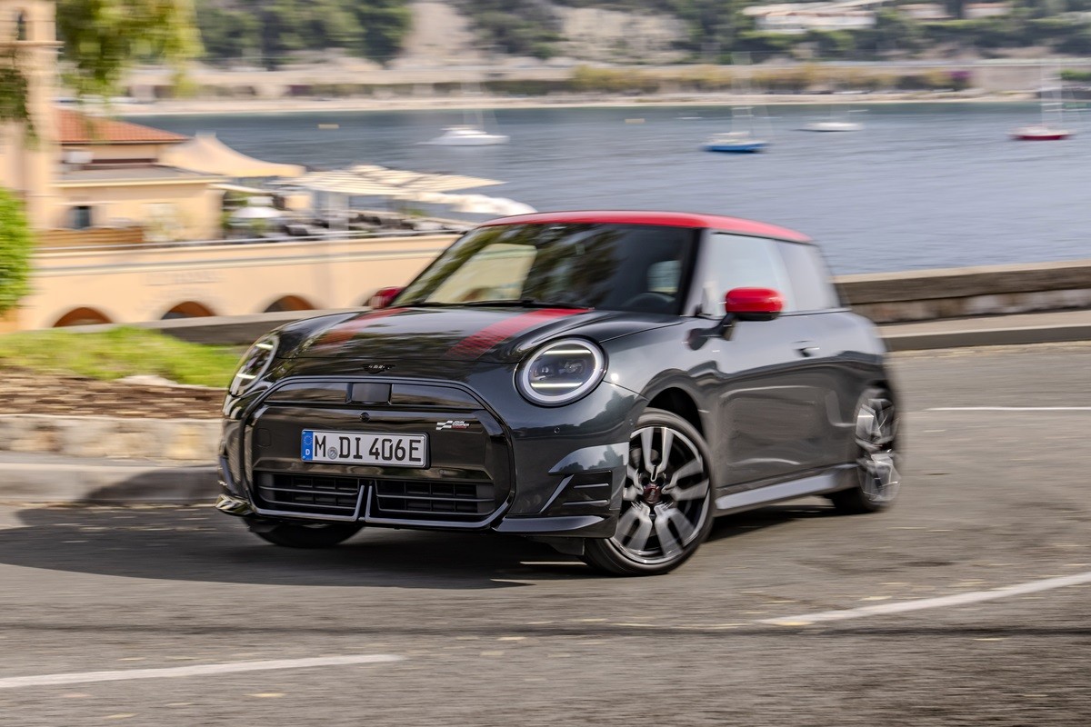 Nieuwe elektrische hot hatch onthuld: de Mini Cooper JCW E | ActivLease